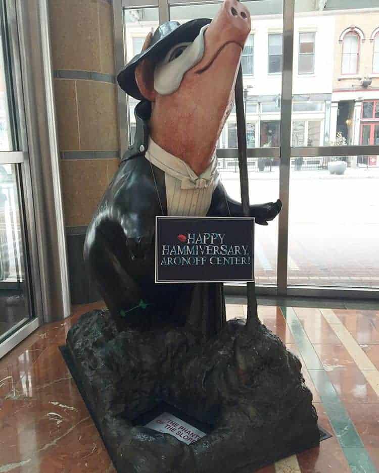 Big Pig Gig - Where to Find the Pigs Today · 365 CINCINNATI